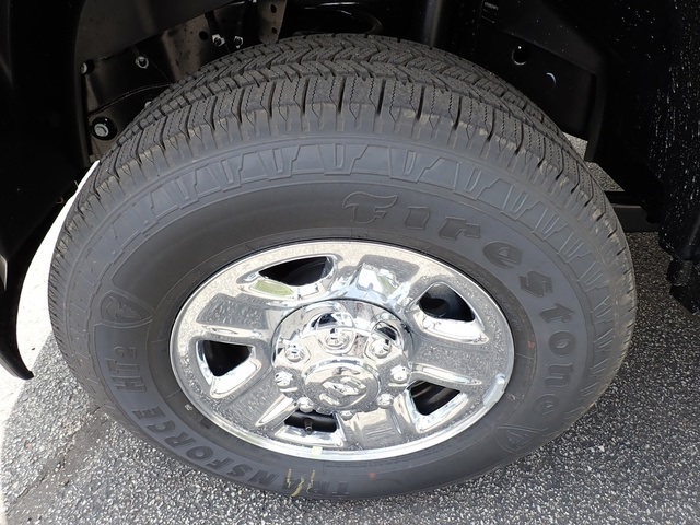 New 2025 RAM 2500 Tradesman Crew Cab in Cranberry Twp #H5262 | Ron Lewis Chrysler Dodge Jeep Ram