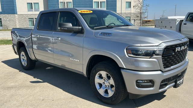 New 2025 RAM 1500 Big Horn/Lone Star Crew Cab in Ames #R5510 | DeYarman ...