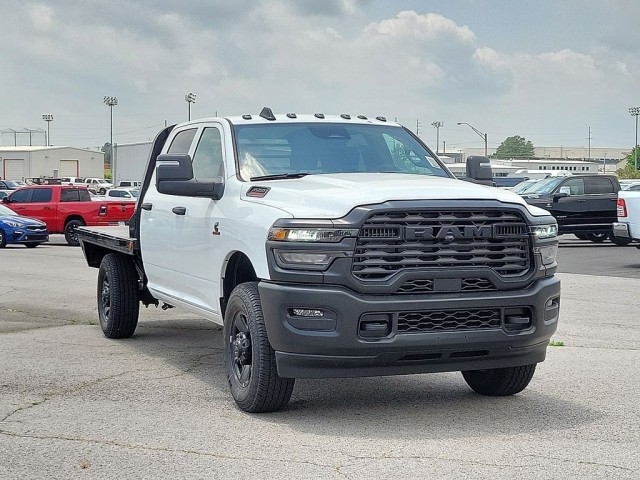 New 2025 RAM 3500 Chassis Cab Tradesman Crew Cab in Fort Smith #SG523524 | Breeden Dodge ...