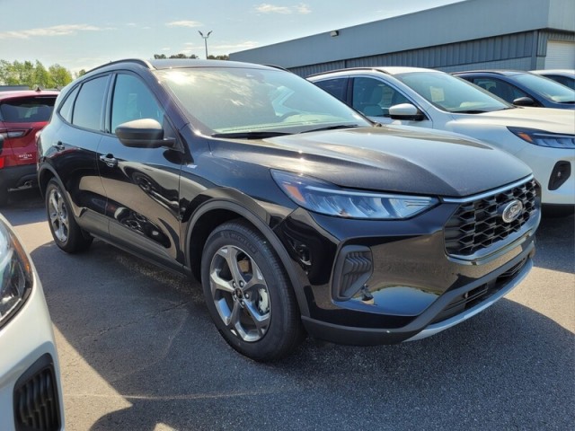 New 2025 Ford Escape ST-Line 4D Sport Utility in Metter #T9746 | Metter ...