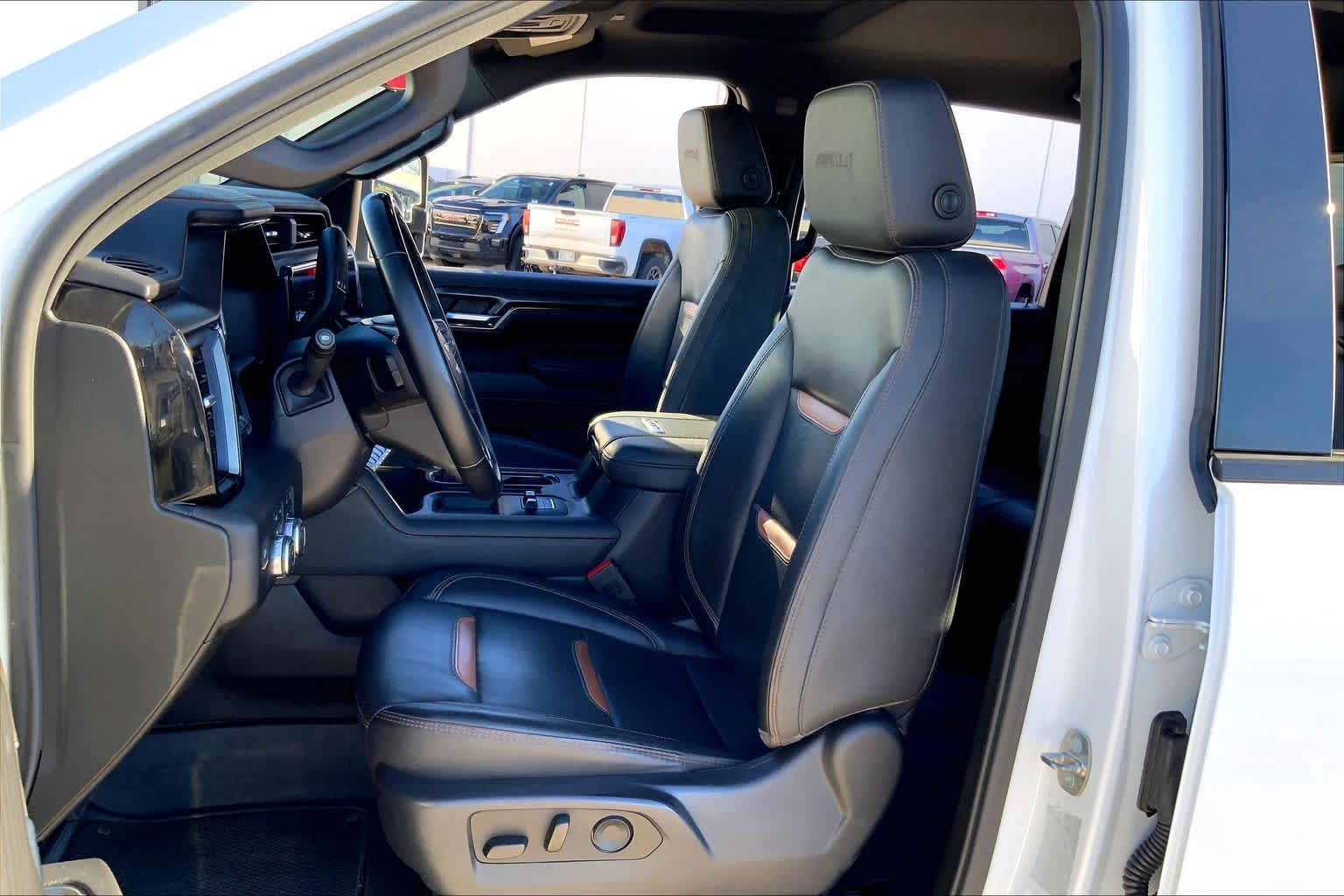 Pre-Owned 2024 GMC Sierra 2500HD AT4 Standard Bed in Tulsa #RF124914 | BMW of Tulsa