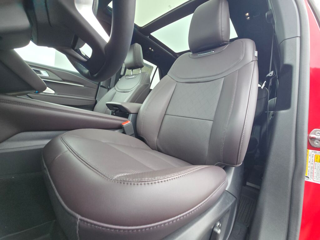 New 2025 Ford Explorer Platinum 4D Sport Utility in Burlington # ...