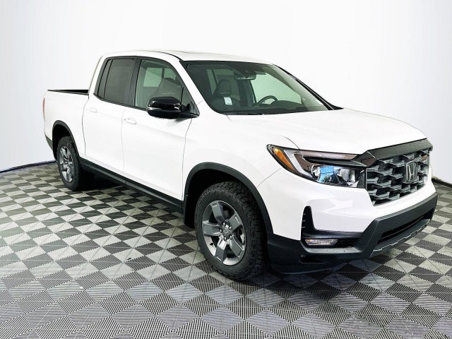 New 2025 Honda Ridgeline TrailSport Crew Cab Pickup in Miami #B023938 | Honda of South Miami