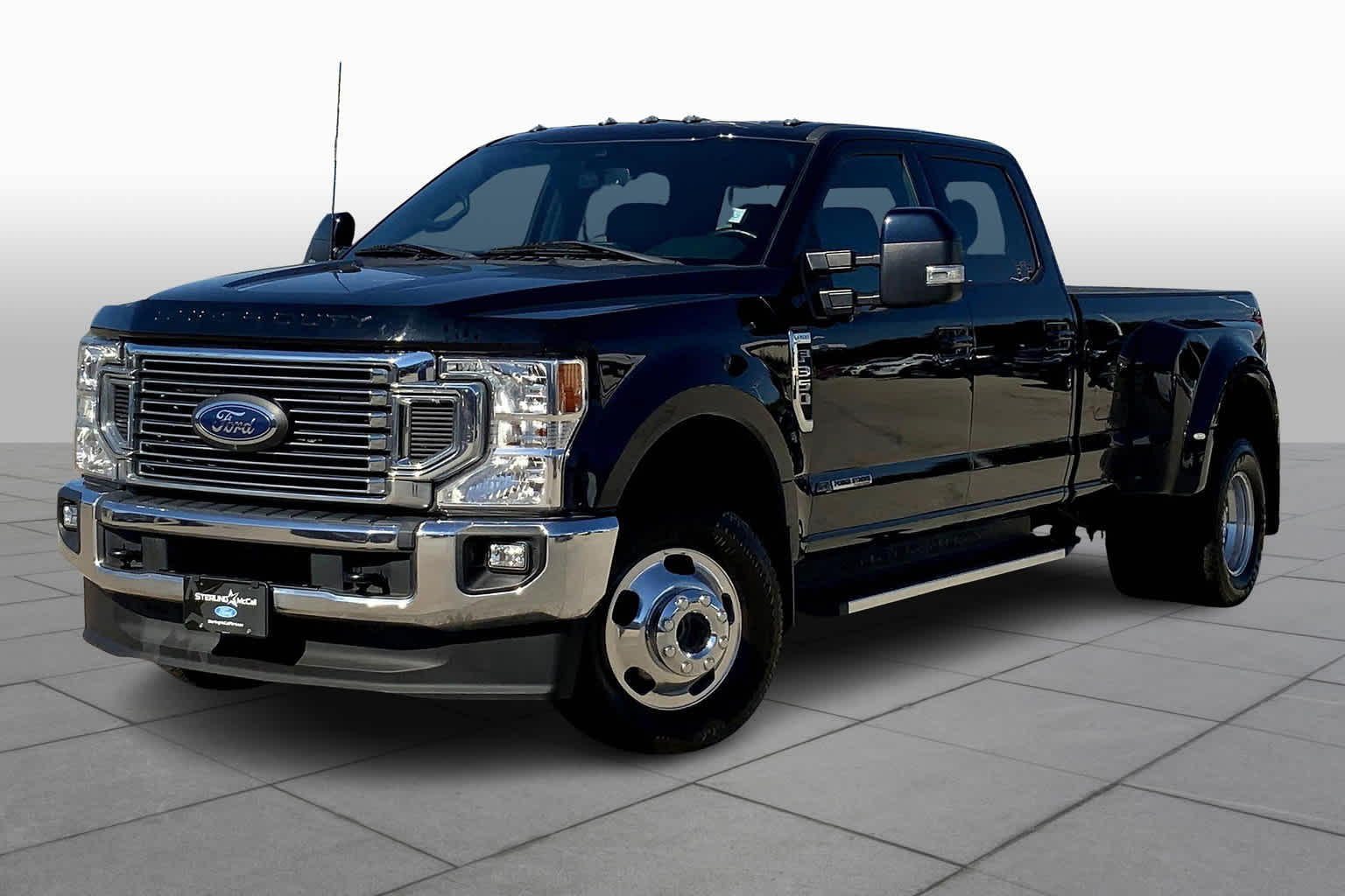 Pre-Owned 2022 Ford Super Duty F-350 DRW LARIAT Crew Cab Pickup in Houston #NED32644 | Sterling ...
