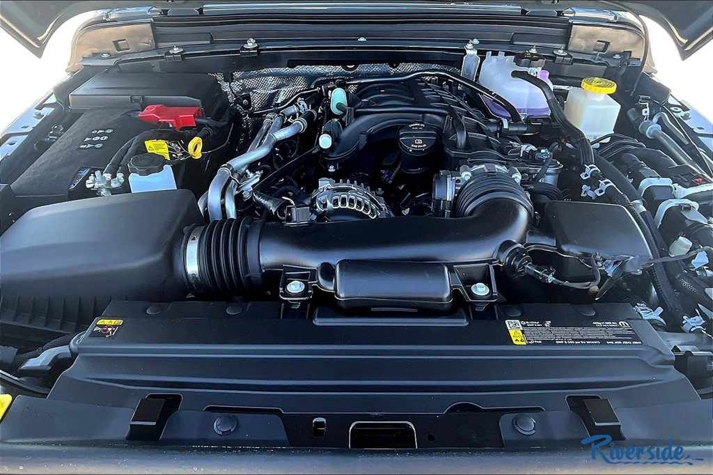 New 2025 Jeep Gladiator Nighthawk Crew Cab in New Bern #R17140 ...