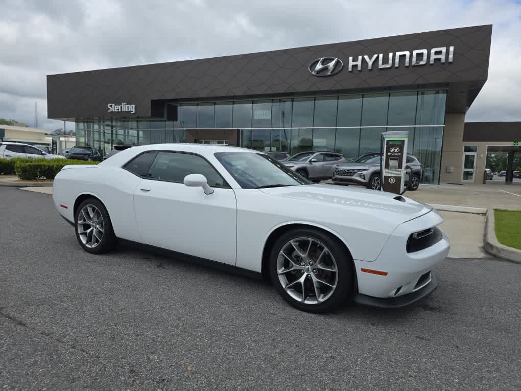 Pre-Owned 2022 Dodge Challenger GT 2dr Car in Acadiana #J9802XA | Sterling Automotive Group