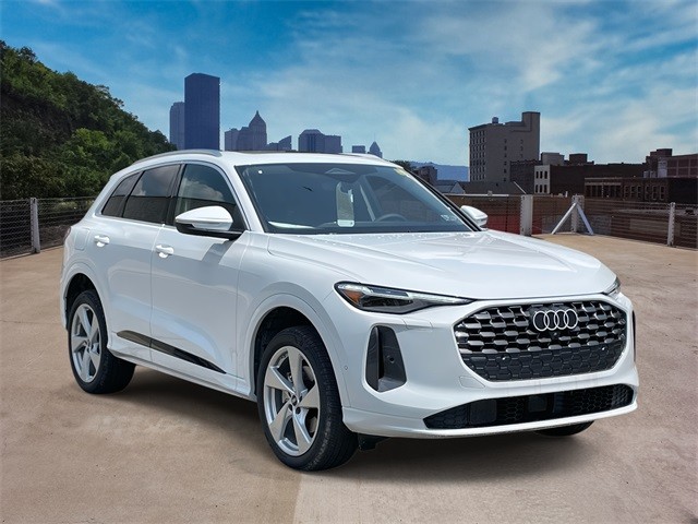 New 2025 Audi Q5 2.0T Premium Plus 4D Sport Utility in Pittsburgh #AP250334 | #1 Cochran