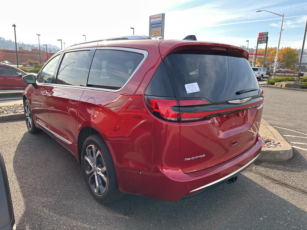 New 2025 Chrysler Pacifica Pinnacle Passenger Van in The Dalles #505380 ...