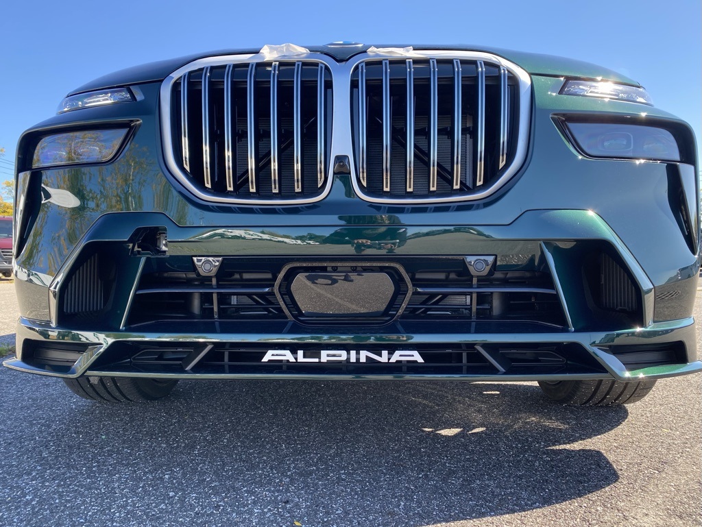 New 2026 BMW X7 ALPINA XB7 Sport Utility in Westbury #26-63200 | Rallye ...