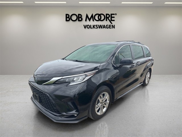 Pre-Owned 2023 Toyota Sienna XSE 4D Passenger Van in Oklahoma City # ...
