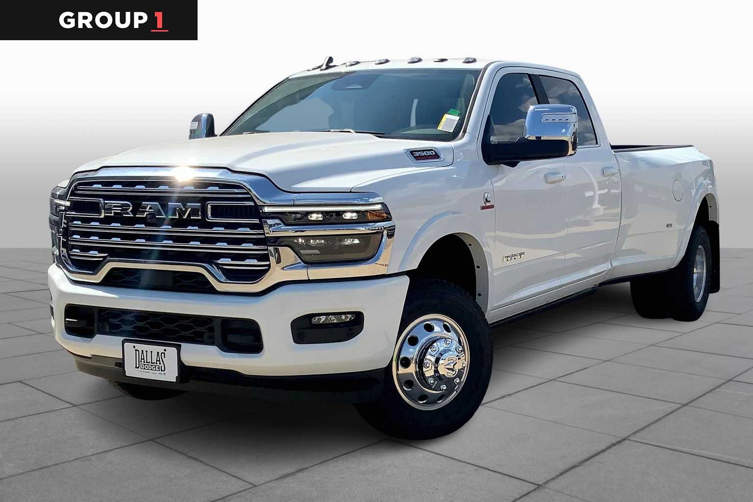 New 2025 RAM 3500 Limited Crew Cab in Dallas #SG554798 | Dallas Dodge Chrysler Jeep Ram