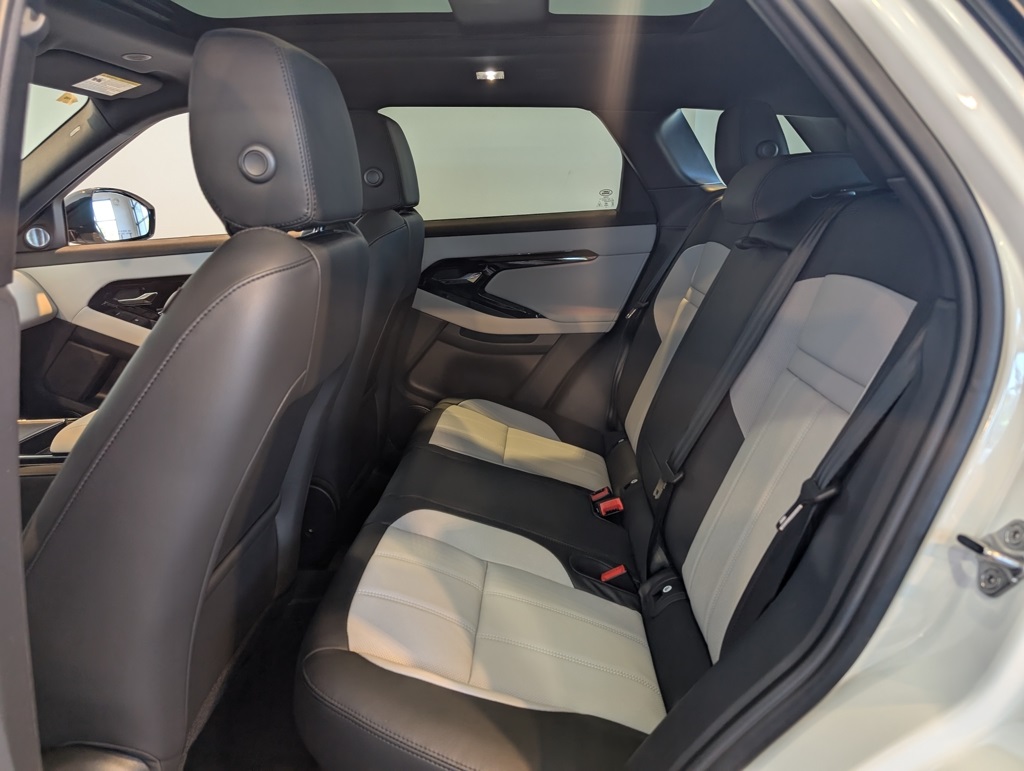 New 2026 Land Rover Range Rover Evoque Dynamic 4D Sport Utility in ...