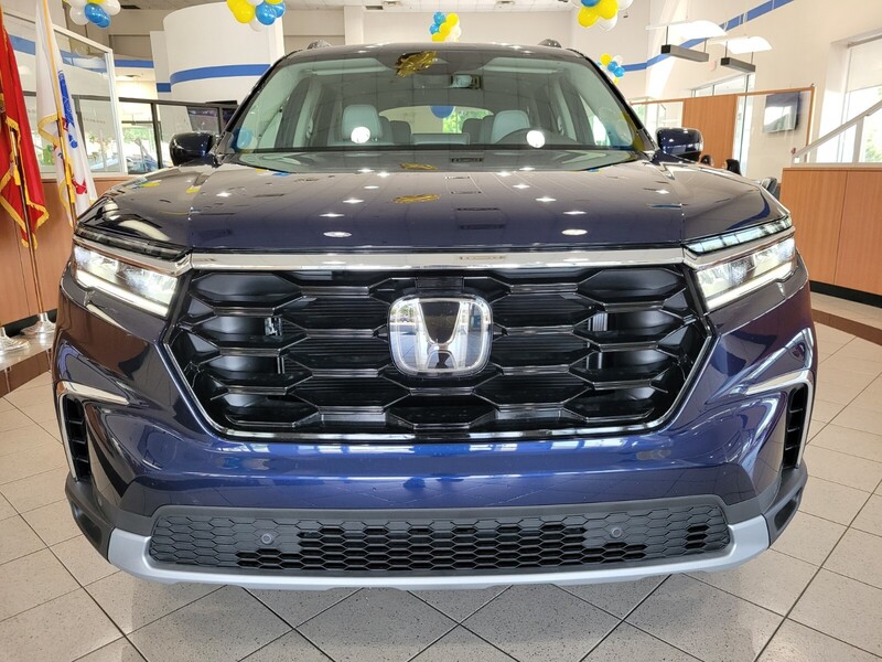 New 2025 Honda Pilot TOURING AWD Sport Utility in Jacksonville # ...