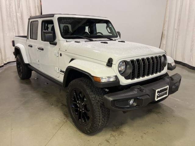 New 2025 Jeep Gladiator Nighthawk Crew Cab in Milford #95S166 | Contemporary Chrysler Dodge Jeep ...