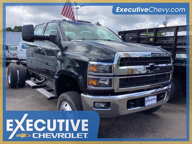 New 2024 Chevrolet Silverado 5500 HD Work Truck Crew Cab in Wallingford ...