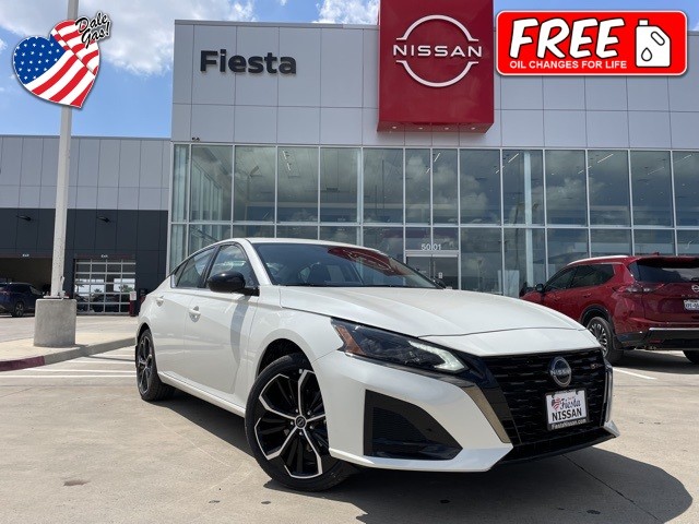 New 2025 Nissan Altima 2.5 SR 4D Sedan in McAllen #16450 | Bert Ogden ...