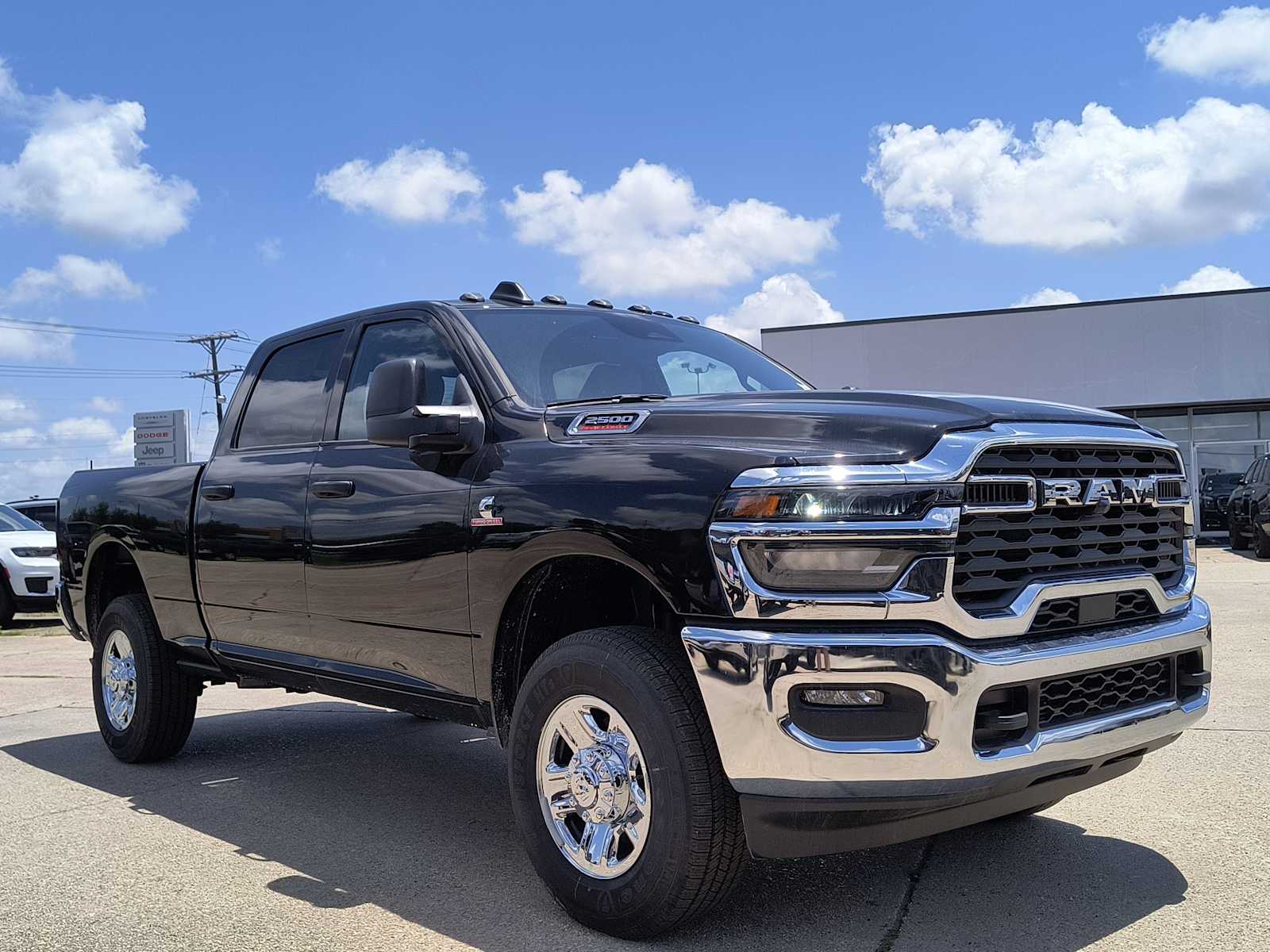 New 2025 Ram 2500 Tradesman Crew Cab Pickup in Acadiana #M489 | Sterling Automotive Group