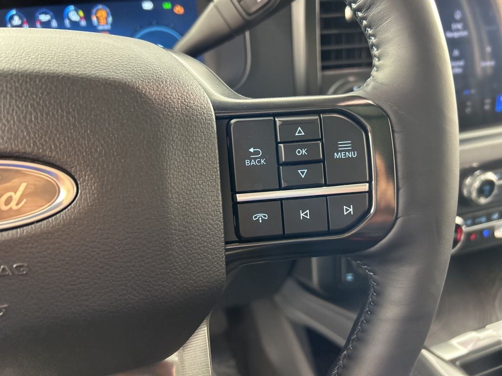 New 2025 Ford Super Duty F-350® Platinum® Crew Cab in Zionsville #39948 | Pearson Ford