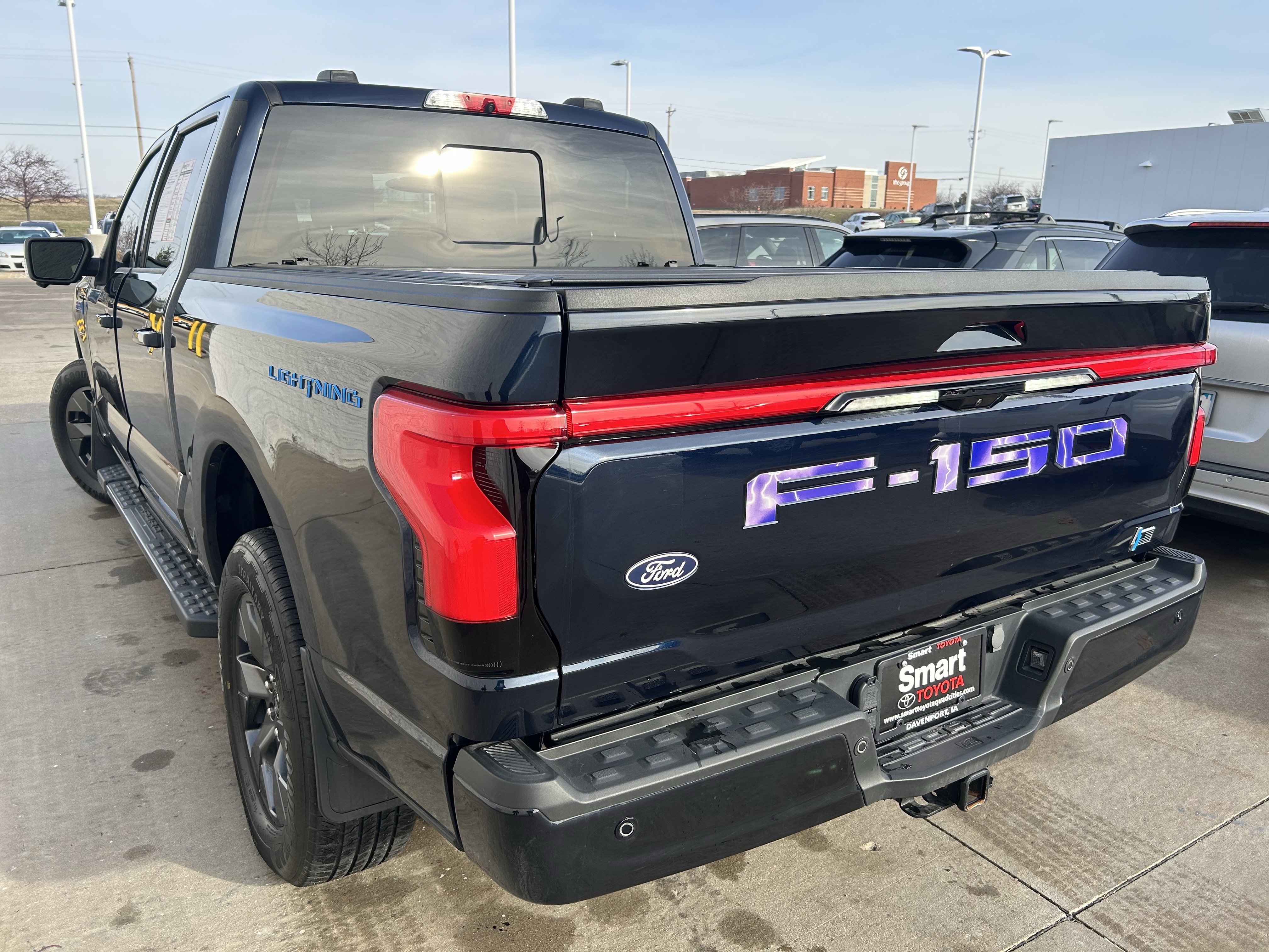 Pre-Owned 2024 Ford F-150 Lightning LARIAT Crew Cab Pickup in Davenport ...