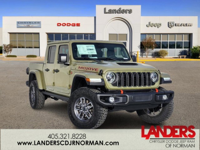 New 2025 Jeep Gladiator Mojave X Crew Cab Pickup in Norman #SL507706 | Landers Chrysler Dodge ...