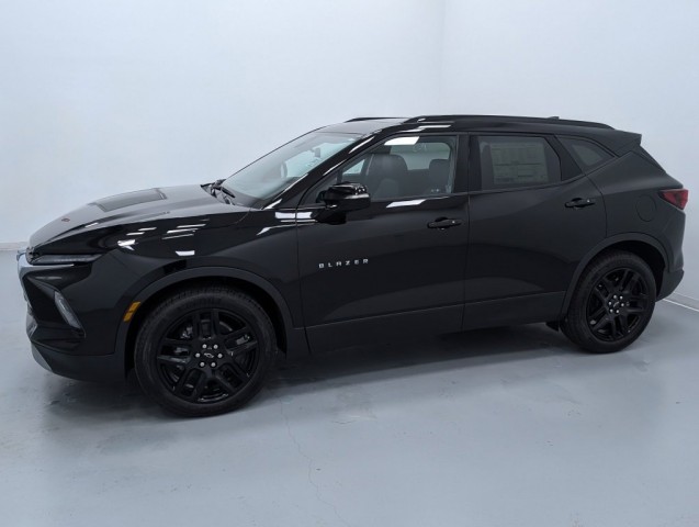 New 2025 Chevrolet Blazer 3LT SUV in Harvey #T43376 | Leson Chevrolet ...