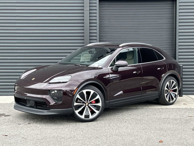 New 2025 Porsche Macan Electric 4S SUV in Ocala #R152402 | Porsche of Ocala