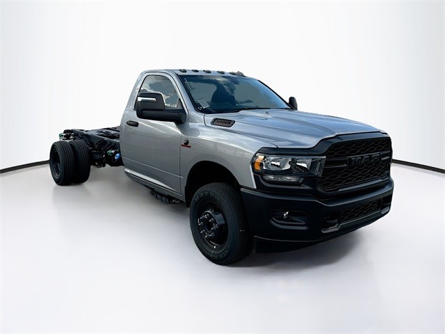 New 2024 RAM 3500 Chassis Cab TRADESMAN Regular Cab in Davenport #RG334504 | Posner Park ...