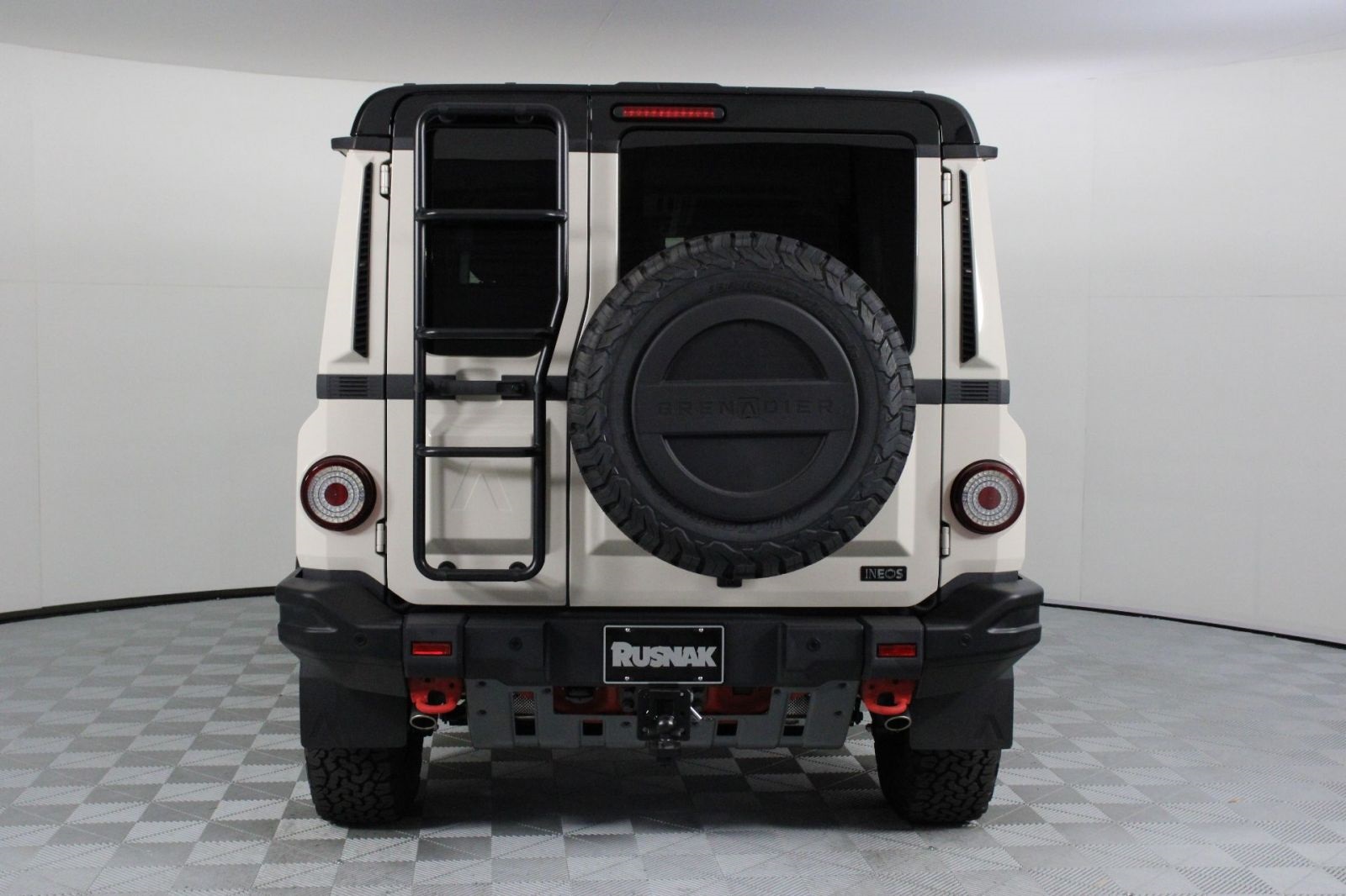 New 2025 INEOS Grenadier Trialmaster Edition 4D Sport Utility in Pasadena #19250116 | Rusnak ...