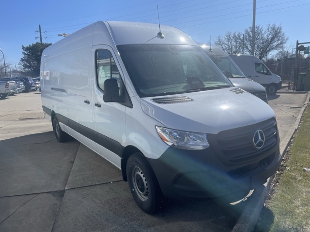 New 2025 Mercedes-Benz Sprinter Cargo Van Cargo 170 Extended Van in ...