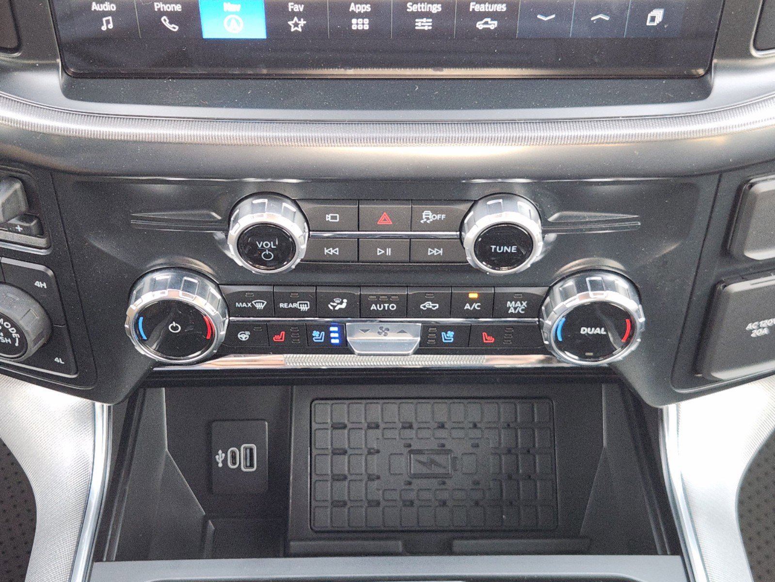 New 2025 Ford F-150 Platinum for Sale in Dallas, TX | Planet Ford ...