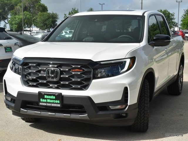 New 2025 Honda Ridgeline AWD TRAILSPORT 4D Crew Cab in San Marcos #H037341 | Honda of San Marcos