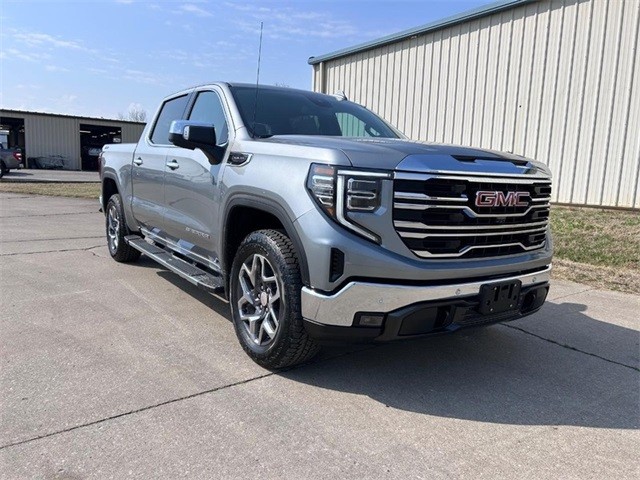 New 2025 GMC Sierra 1500 SLT 4D Crew Cab in #9051 | Frank Leta Auto Group