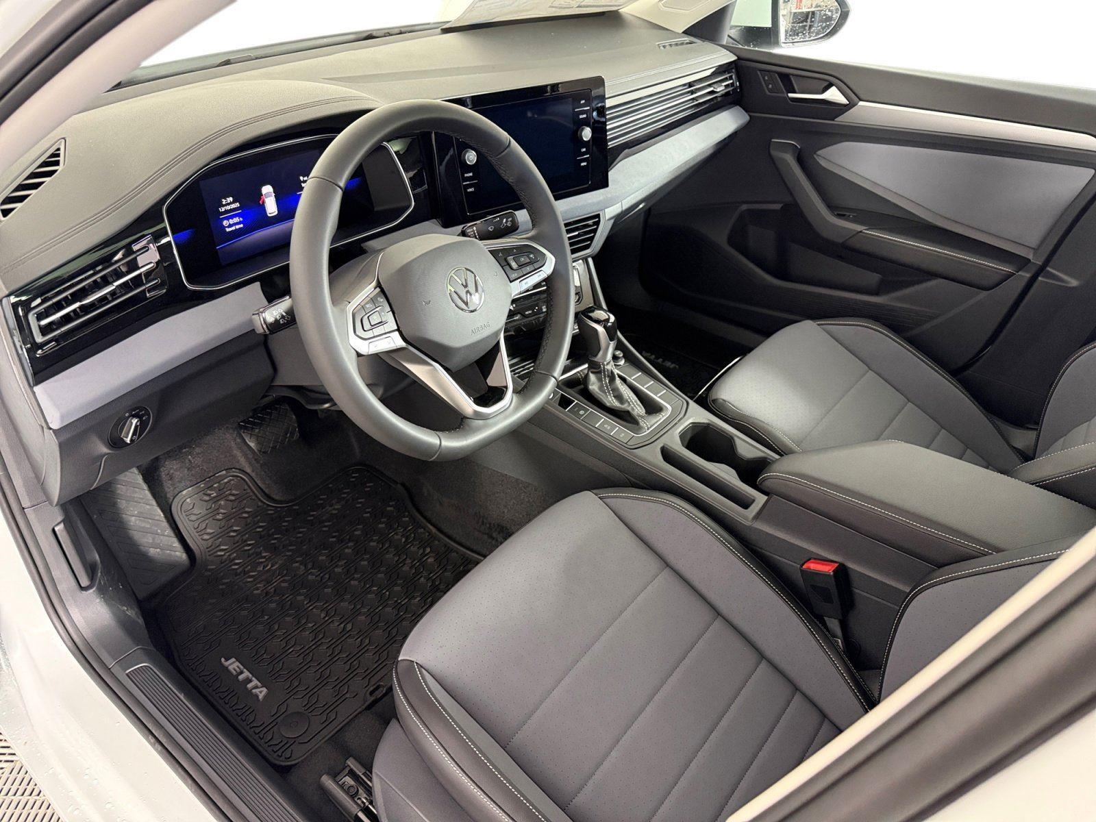 New 2026 Volkswagen Jetta SE Sedan in La Vista #V015268 | Baxter ...