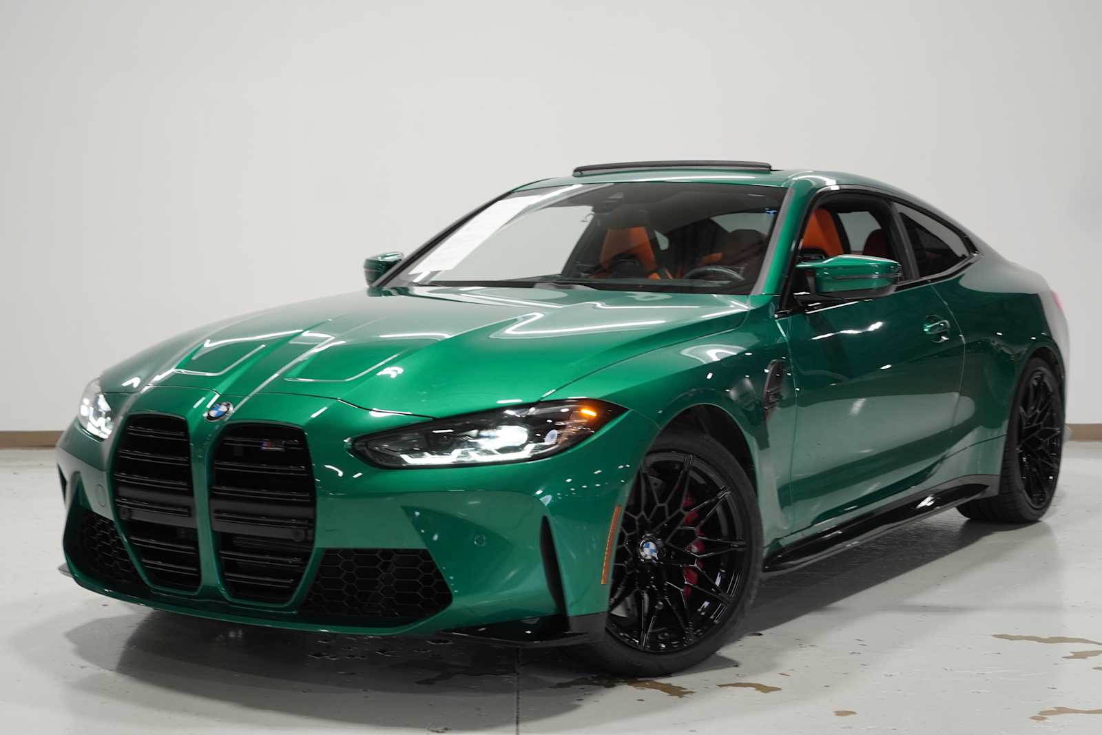 Certified Pre-Owned 2024 BMW M4 Competition xDrive Coupe in Grapevine #5378818A | Sewell BMW of ...