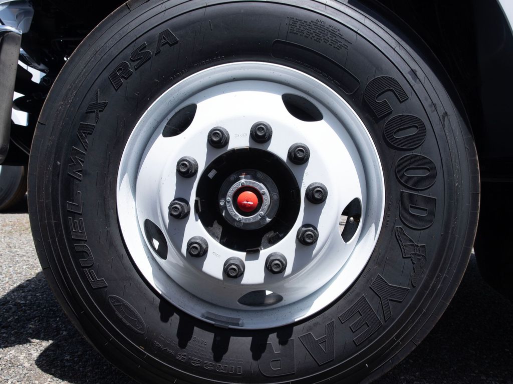 New 2025 Ford F-650-750 F-650 SD Diesel Straight Frame Regular Cab in Buena Park #B250011 | Ken ...