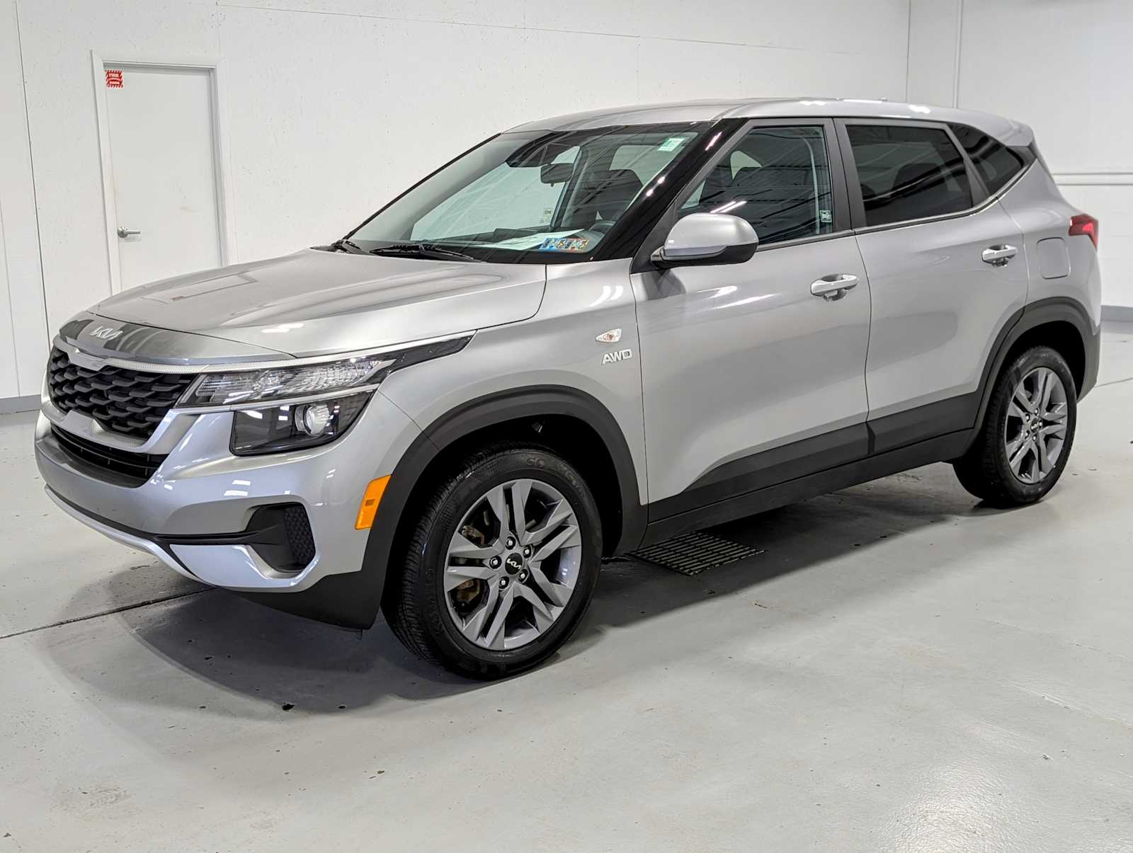 Certified Pre-Owned 2022 Kia Seltos LX in Steel Gray | Greensburg, PA ...