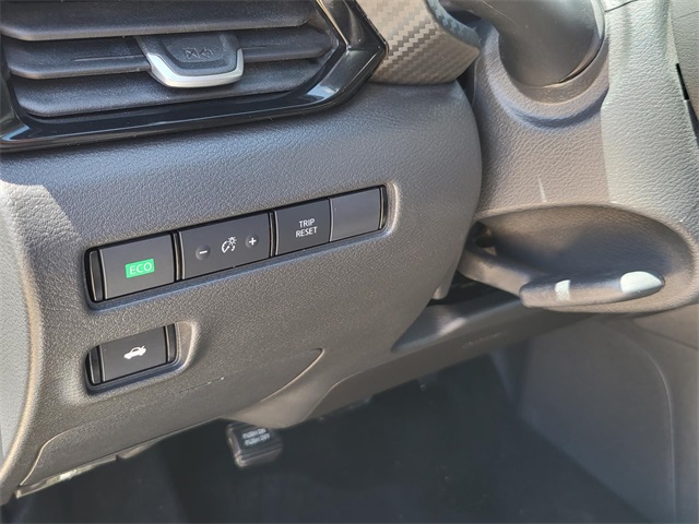 Pre-Owned 2025 Nissan Sentra SV 4D Sedan in Fort Worth #P2184 | Hiley ...