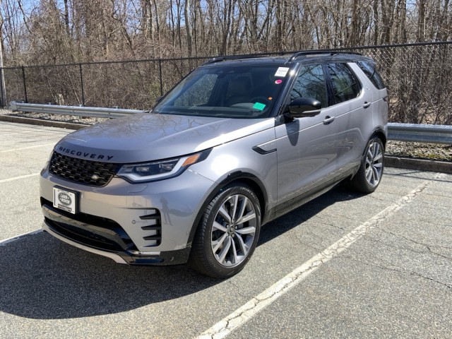 New 2025 Land Rover Discovery Dynamic SE 4D Sport Utility in Norwood #S2510927 | Land Rover Norwood