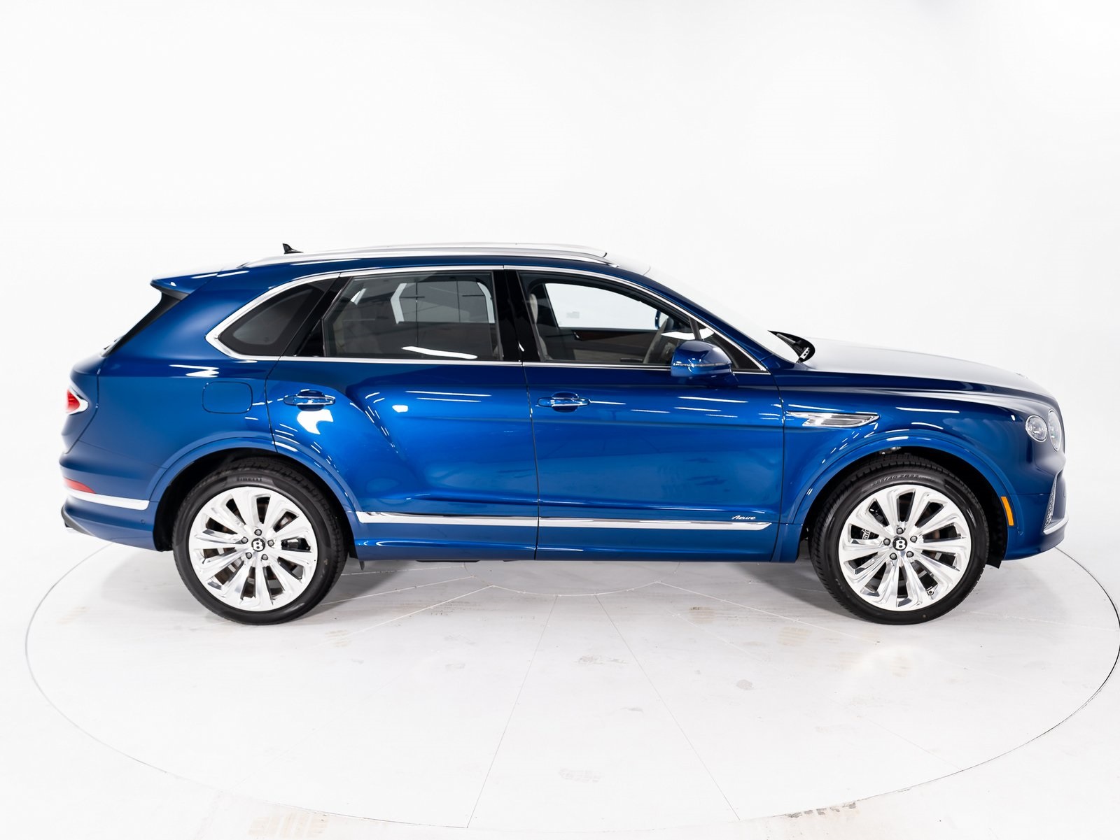 New 2024 Bentley Bentayga Azure V8 4D Sport Utility for Sale #RC028269 ...