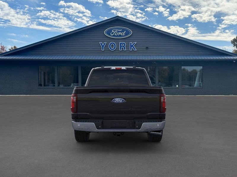 New 2025 Ford F-150 XLT SuperCrew® in Brazil #F2521 | York Ford of Brazil