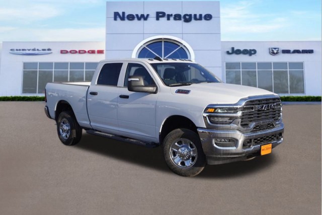 New 2025 RAM 3500 Tradesman Crew Cab in ROSEVILLE #ND537124 | Jeff Belzer Roseville CDJR