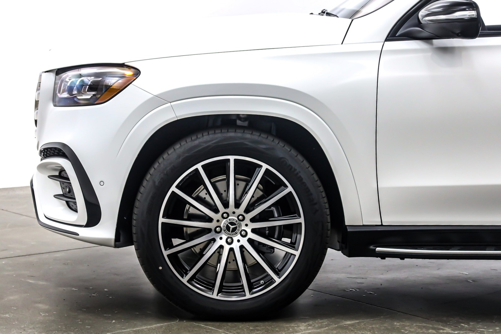 New 2025 Mercedes-Benz GLS GLS 580 SUV in Newport Beach #N182136 | Fletcher Jones Motorcars