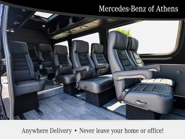 Mercedes Benz Bus 2024