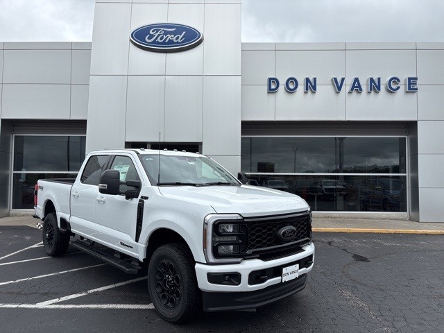 New 2025 Ford Super Duty F-350® Lariat® Crew Cab in Marshfield #35302 ...