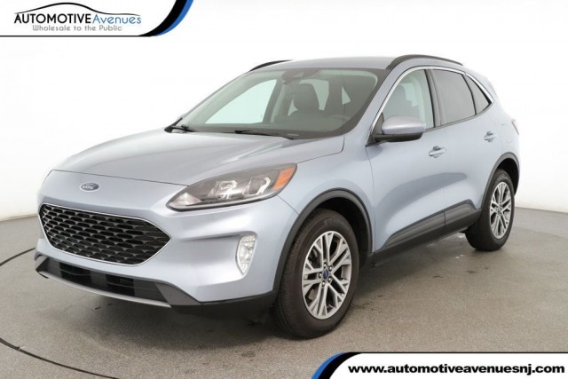 Used 2022 Ford Escape SEL AWD SUV available at Automotive Avenues in ...