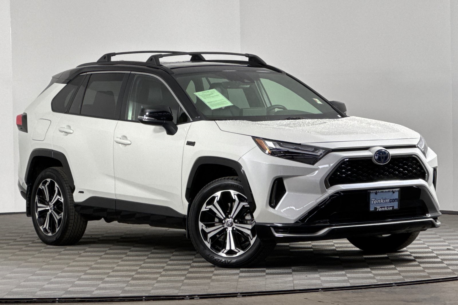 Rav4 prime available store