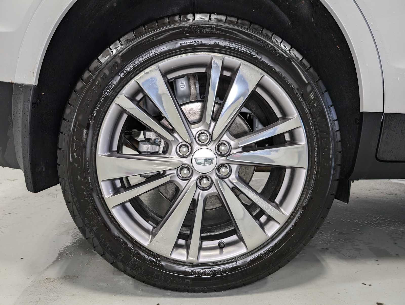 New 2025 Cadillac XT5 Premium Luxury SUV in Greensburg #C01047 | Smail Cadillac