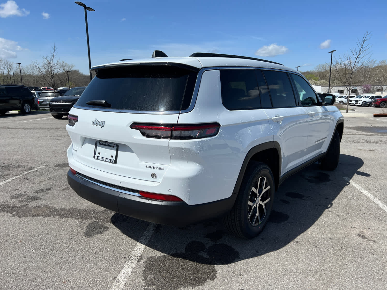 New 2025 Jeep Grand Cherokee L Limited Utility in Merriam #J250396 | Reed Jeep Chrysler Dodge ...