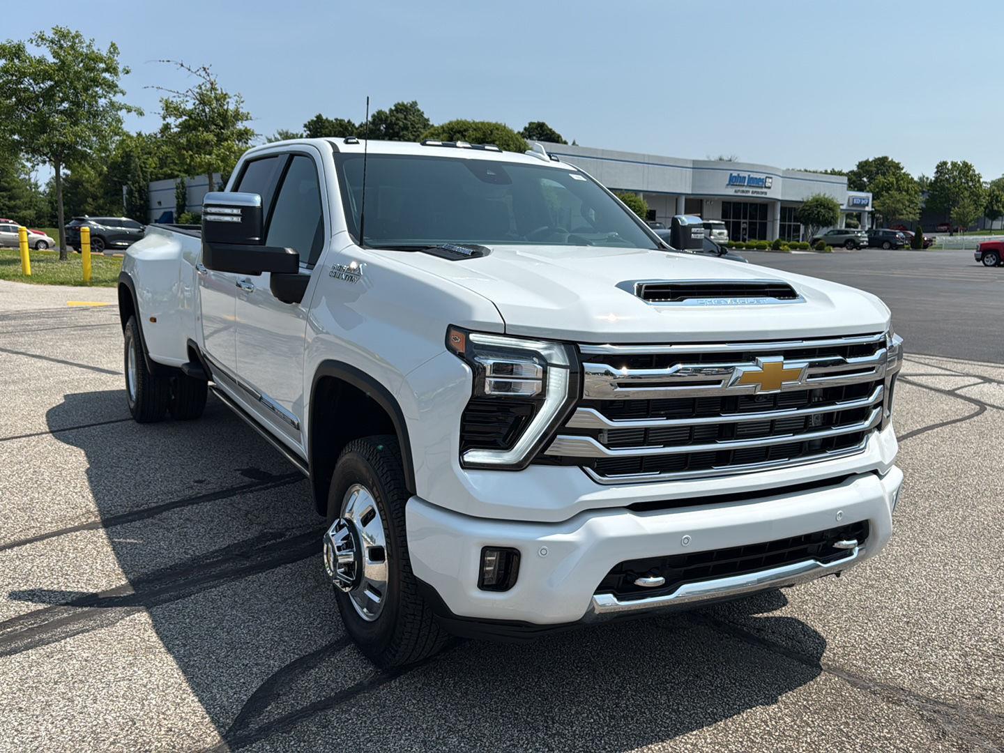 New 2025 Chevrolet Silverado 3500 HD High Country Crew Cab in Salem # ...