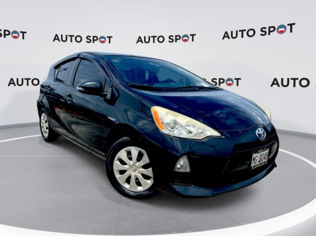 Pre-Owned 2014 Toyota Prius c Four Hatchback in Hagatna #24M389A | Guam ...